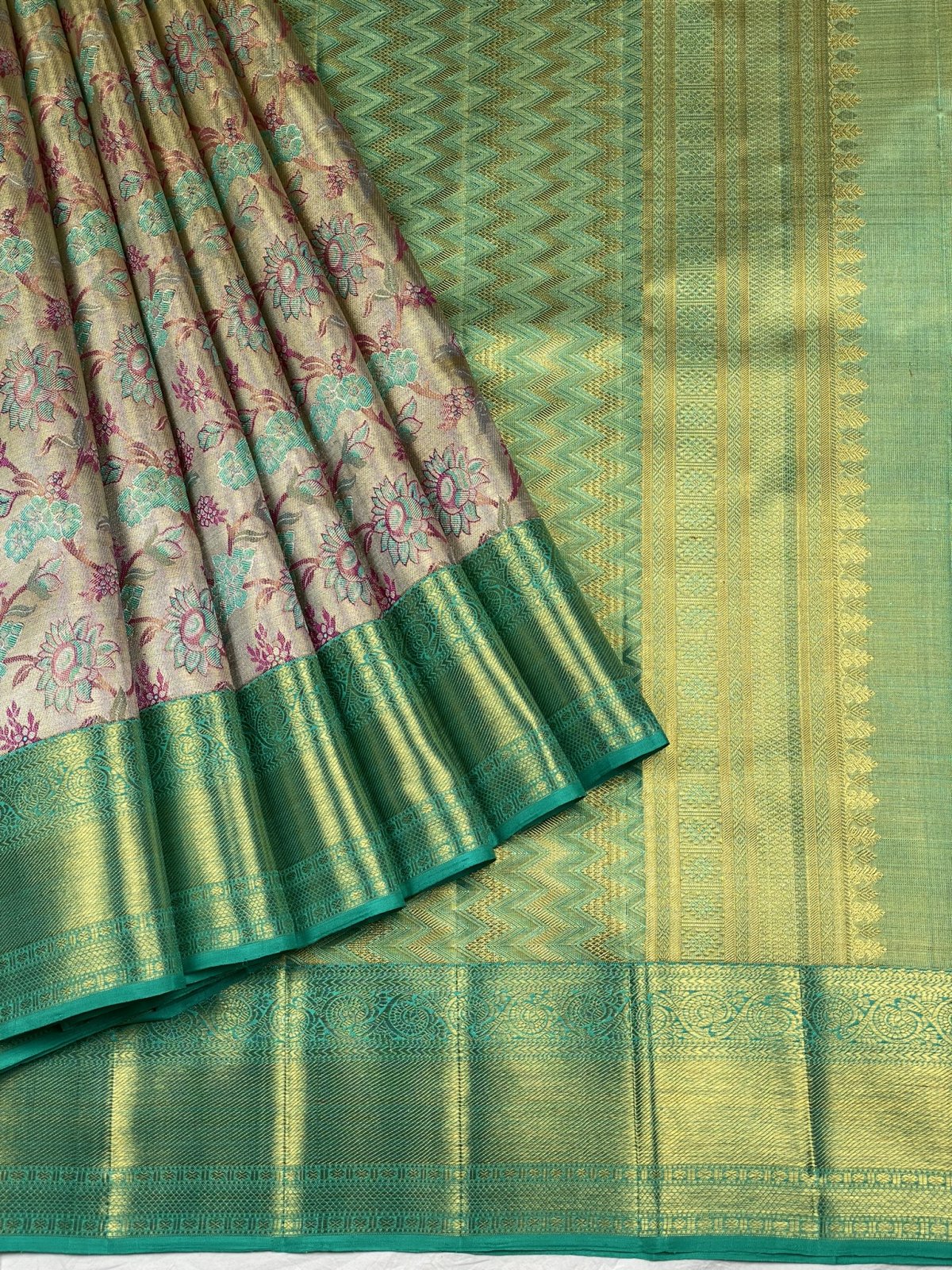 Kanjeevaram Silk Sari Collection at Radha Krishna Silks