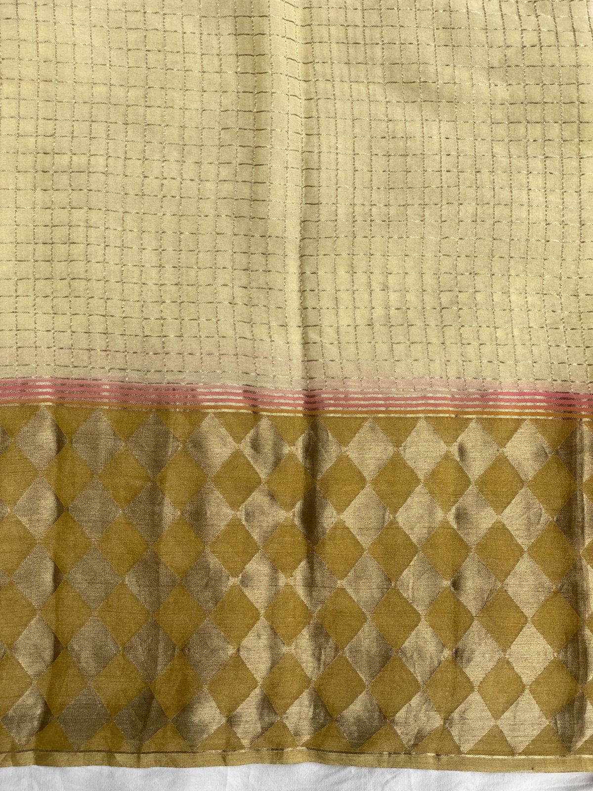 Graceful Light Yellow Georgette Silk Saree Elegance and Sophistication